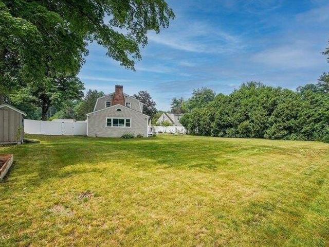house with 4 bedroom, Wilbraham MA DS104480909
