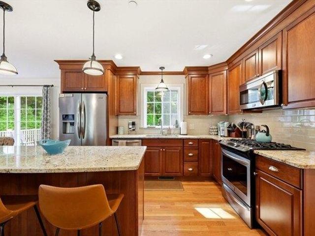 house with 4 bedroom, Wilbraham MA ES104539089
