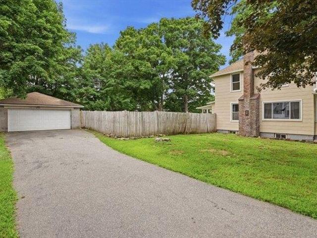 house with 4 bedroom, Wilbraham MA ES105041801