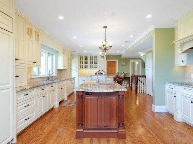 house with 4 bedroom, Wilbraham MA ES105190284