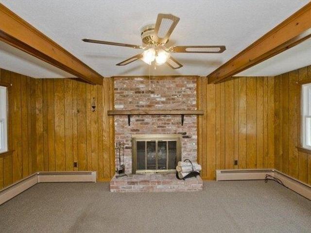 house with 4 bedroom, Wilbraham MA ES105192452