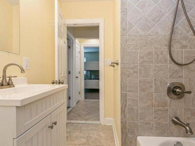 house with 4 bedroom, Wildwood Crest NJ DS88004957