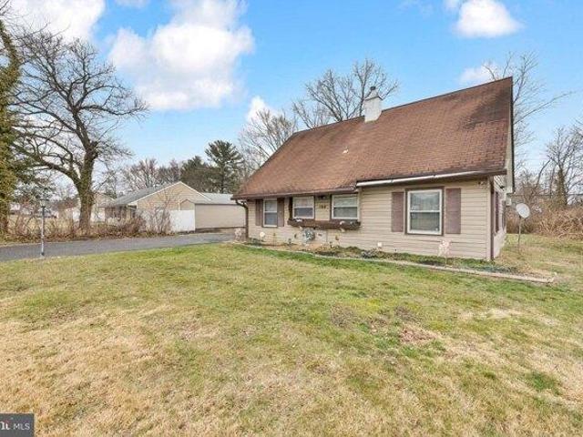 house with 4 bedroom, Willingboro NJ DLS101750885