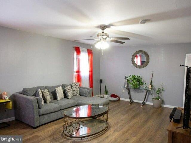 house with 4 bedroom, Willingboro NJ DS102560894