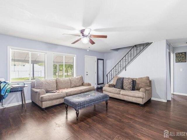 house with 4 bedroom, Willingboro NJ DS102798703