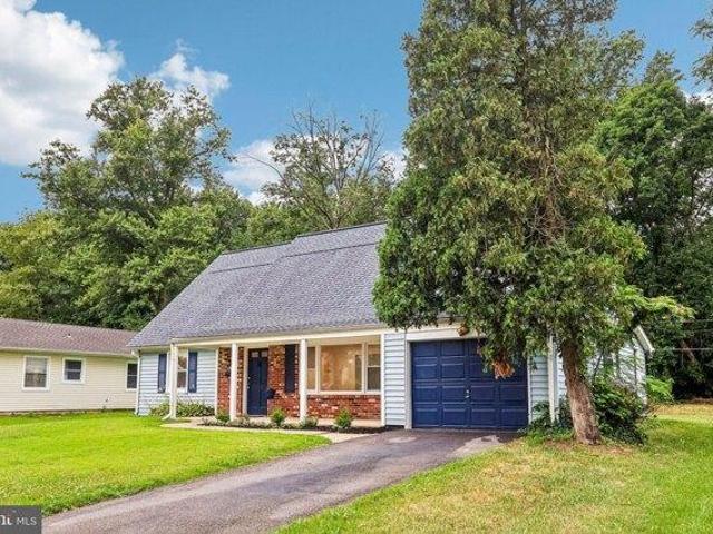 house with 4 bedroom, Willingboro NJ ES105172099