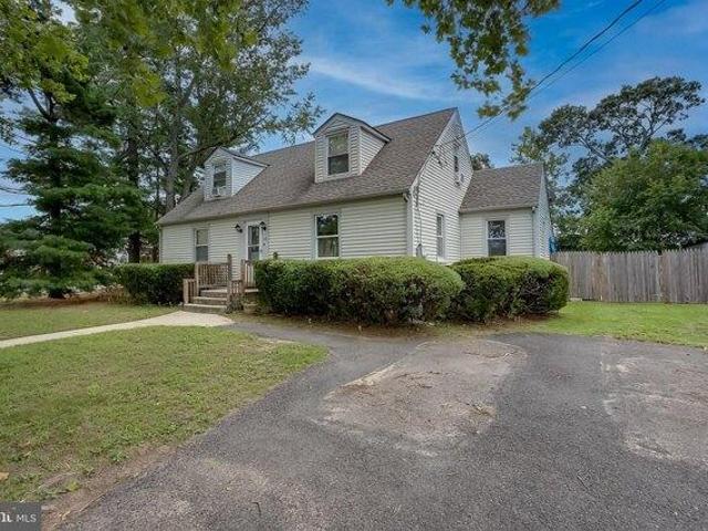 house with 4 bedroom, Willingboro NJ ES105203252