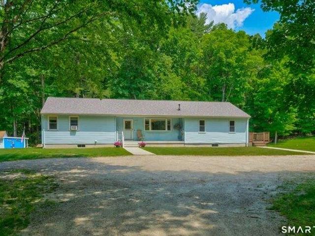 house with 4 bedroom, Willington CT ES104297630