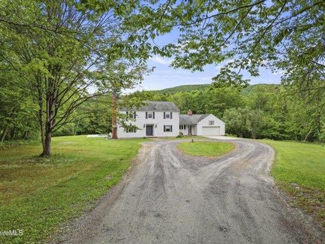 house with 4 bedroom, Williamstown MA DLS102729124