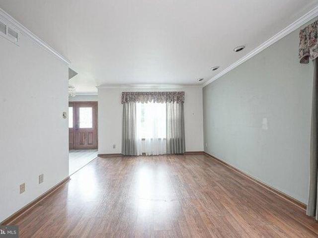 house with 4 bedroom, Williamstown NJ ES105159902