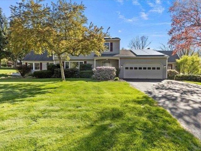 house with 4 bedroom, Williston VT DS102725994