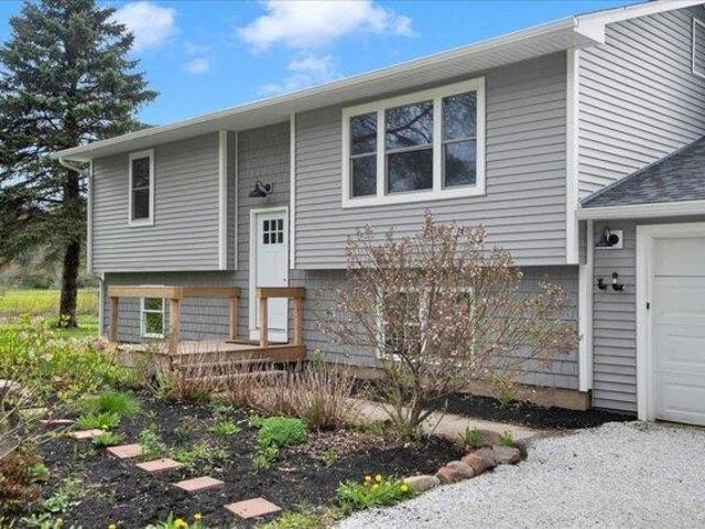 house with 4 bedroom, Williston VT DS102729347