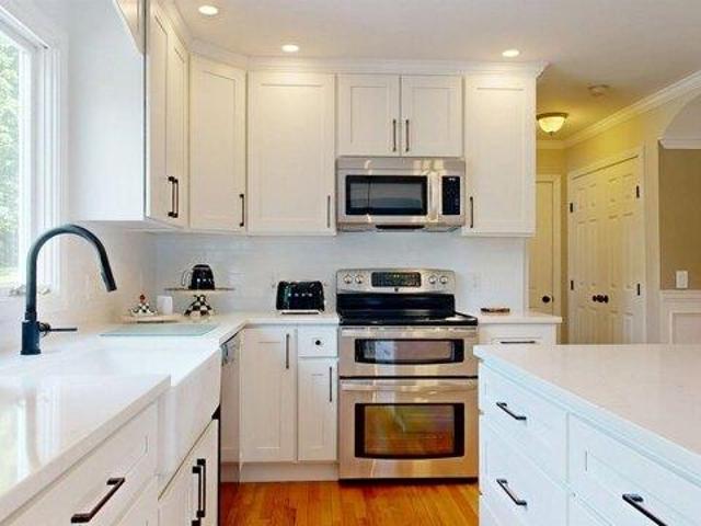 house with 4 bedroom, Williston VT ES105114436
