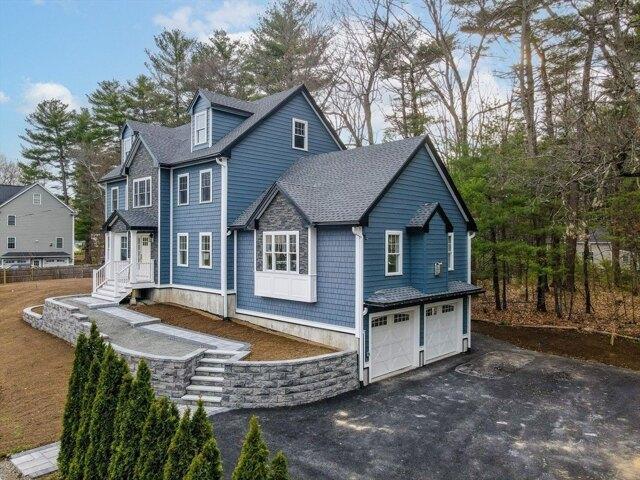 house with 4 bedroom, Wilmington MA DLS102218586