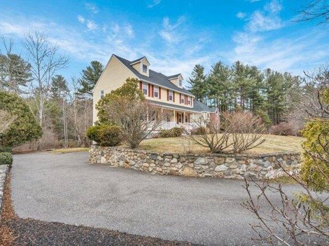 house with 4 bedroom, Wilmington MA DLS102345891