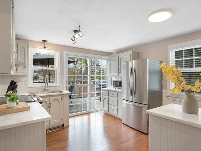 house with 4 bedroom, Wilmington MA DLS103074141