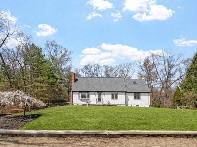 house with 4 bedroom, Wilmington MA DS102342700