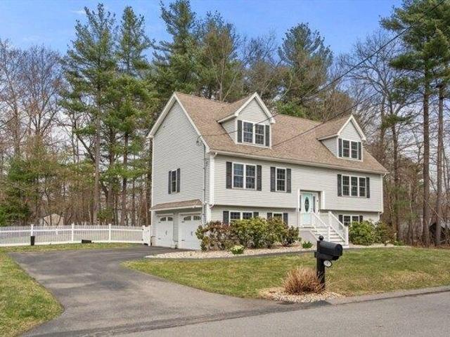 house with 4 bedroom, Wilmington MA DS102410918