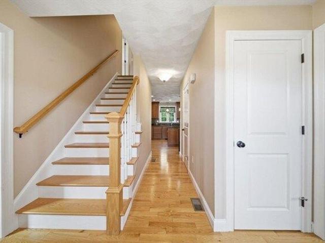 house with 4 bedroom, Wilmington MA ES105106915