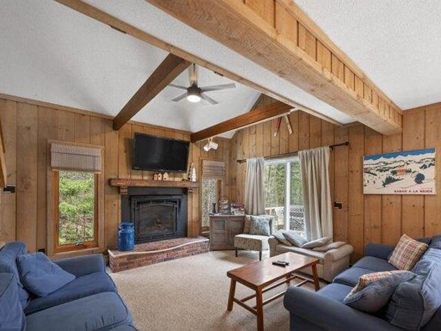 house with 4 bedroom, Wilmington VT DLS103074002