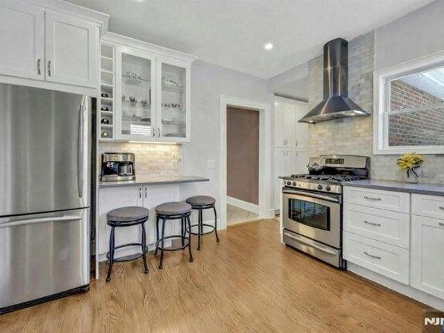 house with 4 bedroom, Wood Ridge NJ ES105126464