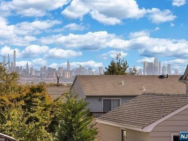 house with 4 bedroom, Wood Ridge NJ ES105231934