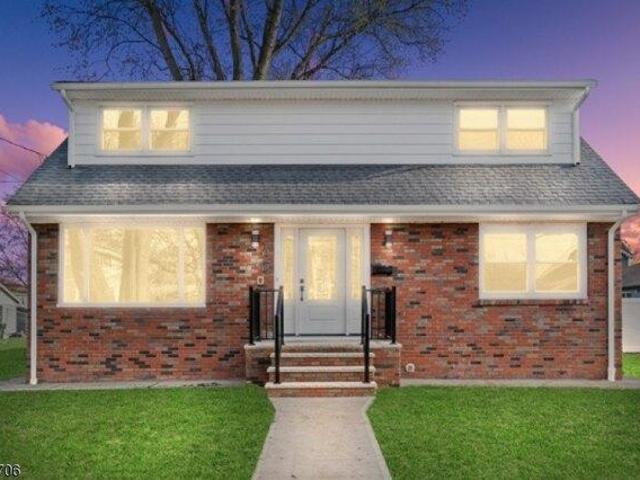 house with 4 bedroom, Woodbridge NJ DLS102279007