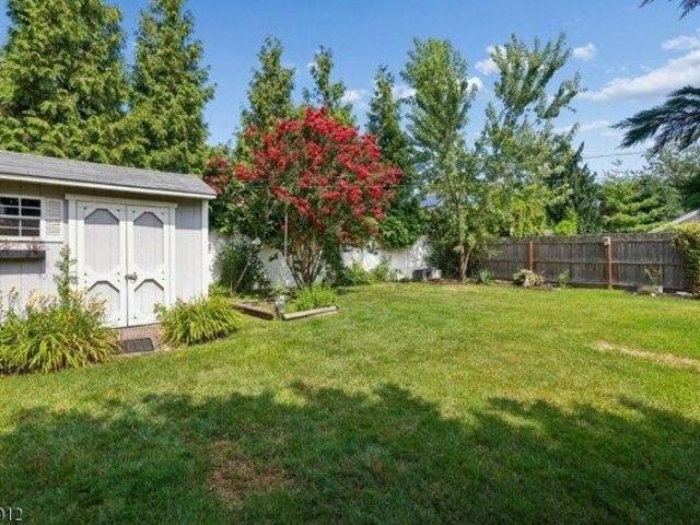house with 4 bedroom, Woodbridge NJ ES105160977