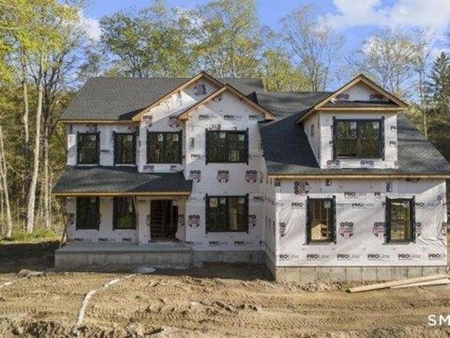 house with 4 bedroom, Woodbridge CT DLS102064235