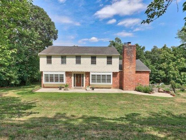 house with 4 bedroom, Woodbridge CT DS104116014