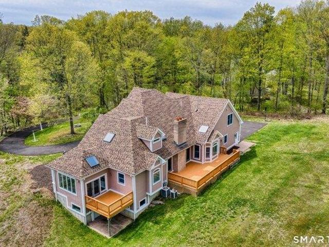 house with 4 bedroom, Woodbridge CT ES105230014