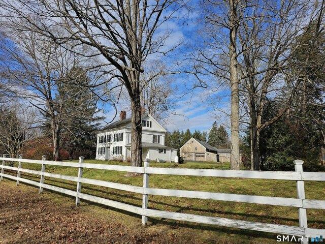 house with 4 bedroom, Woodbury CT DLS102778079