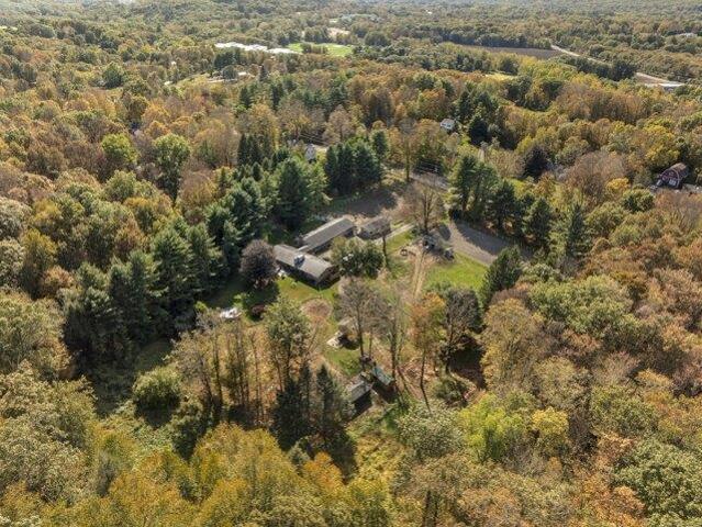 house with 4 bedroom, Woodbury CT DLS102317819