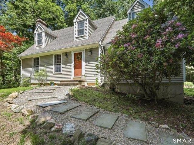 house with 4 bedroom, Woodbury CT DS103186243