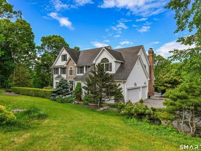 house with 4 bedroom, Woodbury CT DS104153544