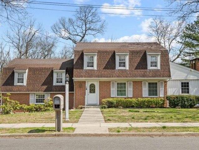 house with 4 bedroom, Woodbury NJ DLS101630602
