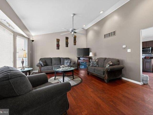 house with 4 bedroom, Woodbury NJ DS102800298