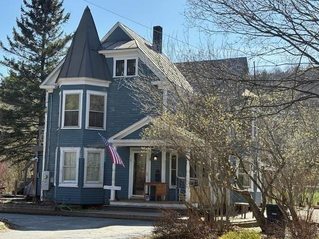 house with 4 bedroom, Woodstock VT ES103224003