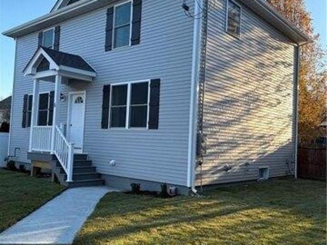 house with 4 bedroom, Woonsocket RI DLS101604233