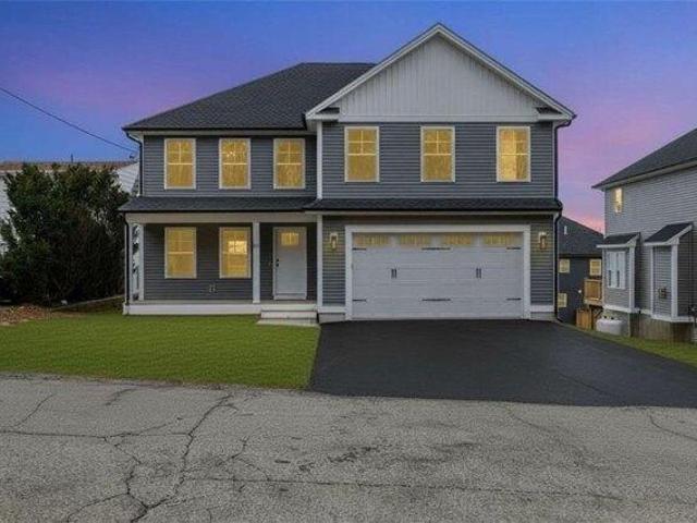 house with 4 bedroom, Woonsocket RI DLS101632444
