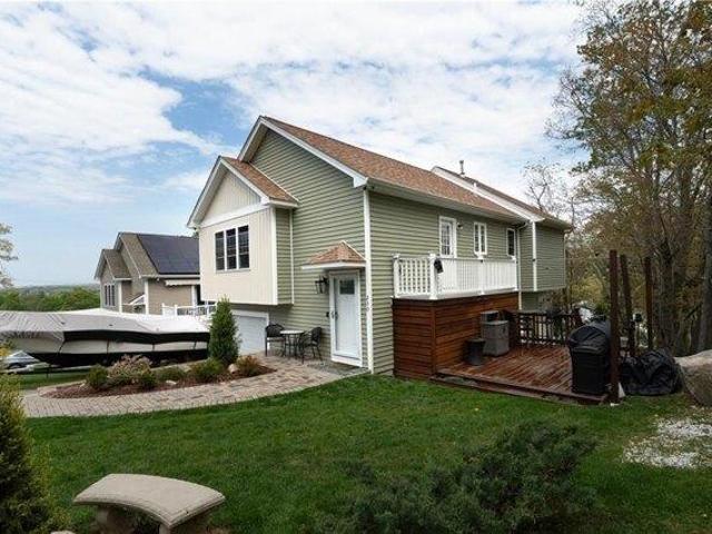 house with 4 bedroom, Woonsocket RI DS103019186