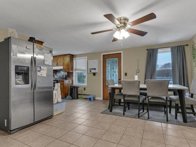 house with 4 bedroom, Woonsocket RI DS103498222