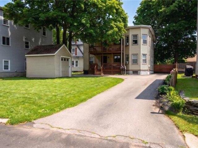 house with 4 bedroom, Woonsocket RI DS103887242