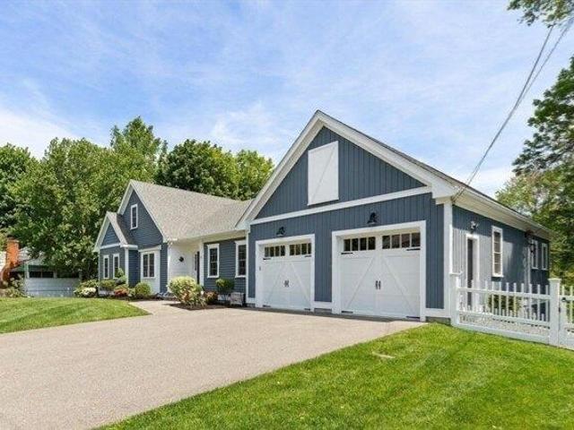 house with 4 bedroom, Woburn MA DS103498231