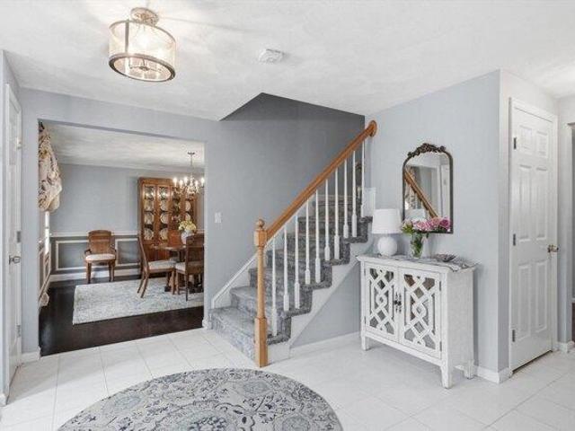 house with 4 bedroom, Woburn MA ES103500125