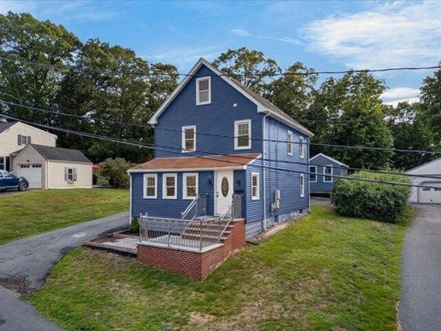 house with 4 bedroom, Woburn MA ES105082526