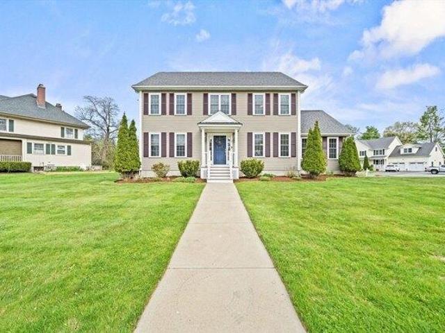 house with 4 bedroom, Woburn MA ES105095629