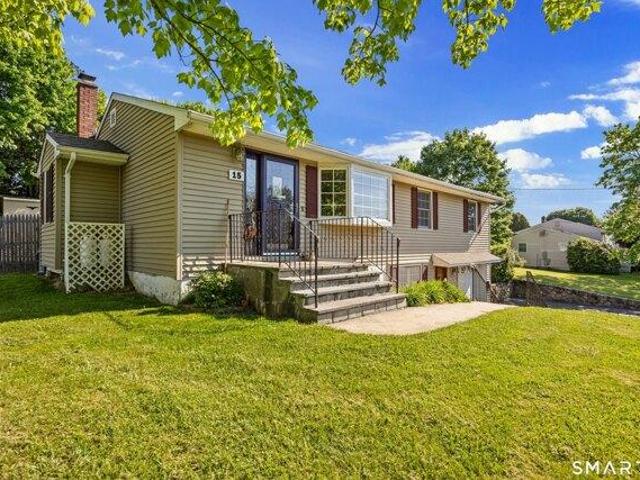 house with 4 bedroom, Wolcott CT DLS102585145