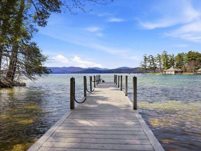 house with 4 bedroom, Wolfeboro NH DLS102669865