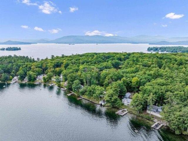 house with 4 bedroom, Wolfeboro NH ES104946861